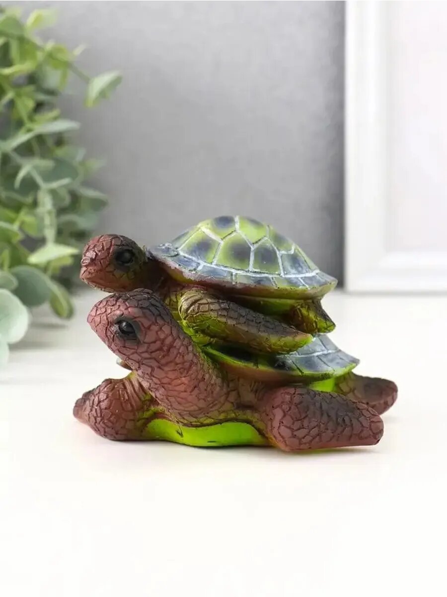 Очаровательная декоративная фигурка черепашек