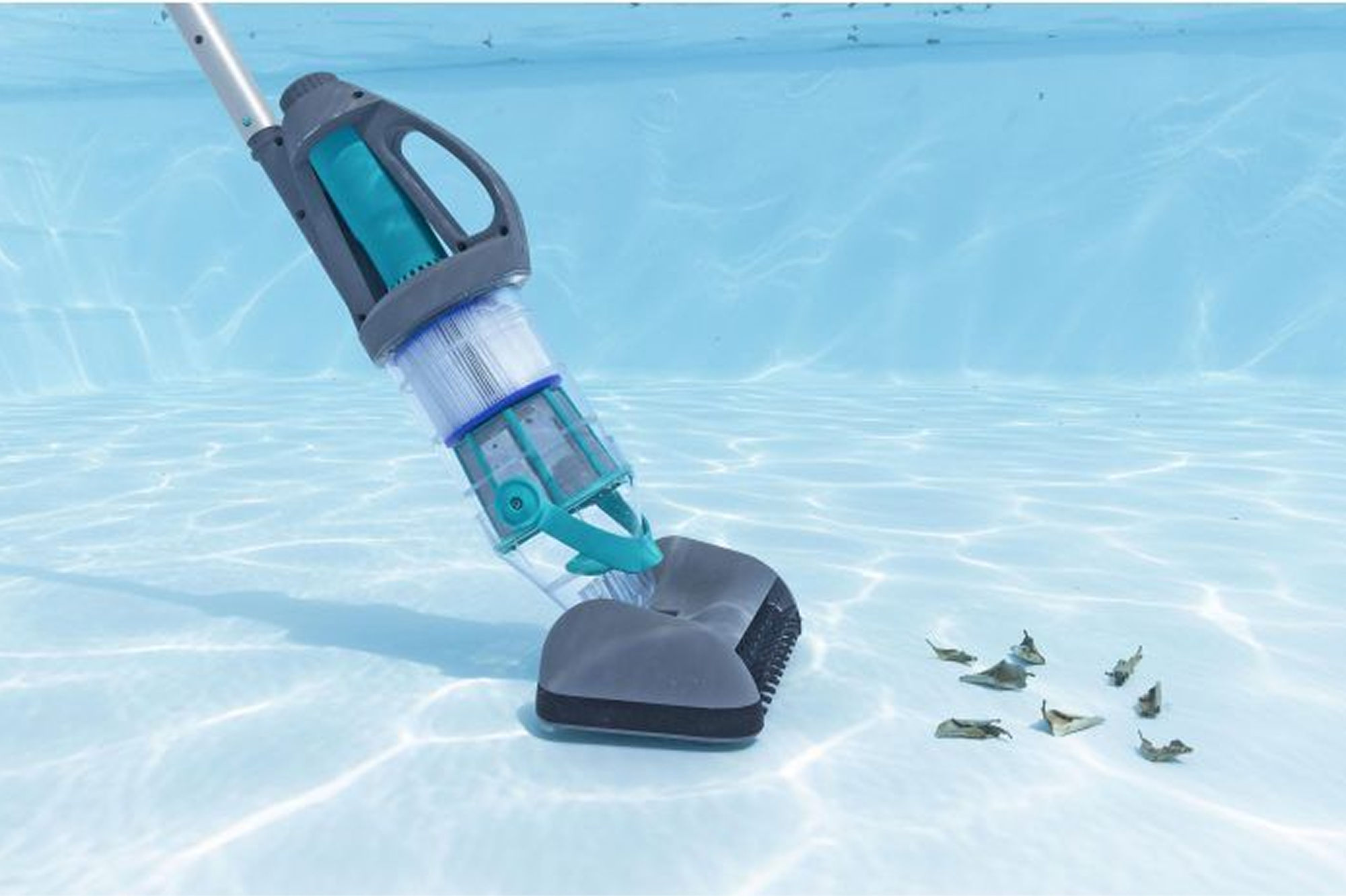 Аккумуляторный ручной пылесос AquaGrip для бассейнов Bestway 58946