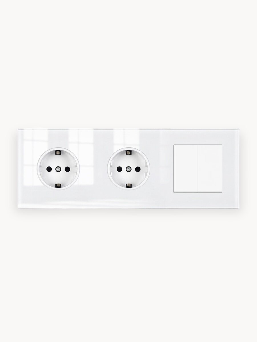 Двойная розетка с выключателем 2-клавишный, 3 поста, рамка стекло, цвет белый. F8