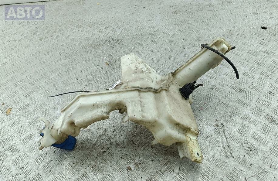 Бачок омывателя Volkswagen Passat B6