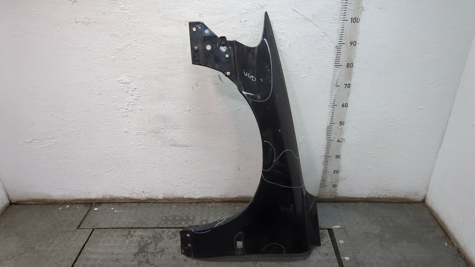 Крыло левое переднее Volvo S60 Б/У