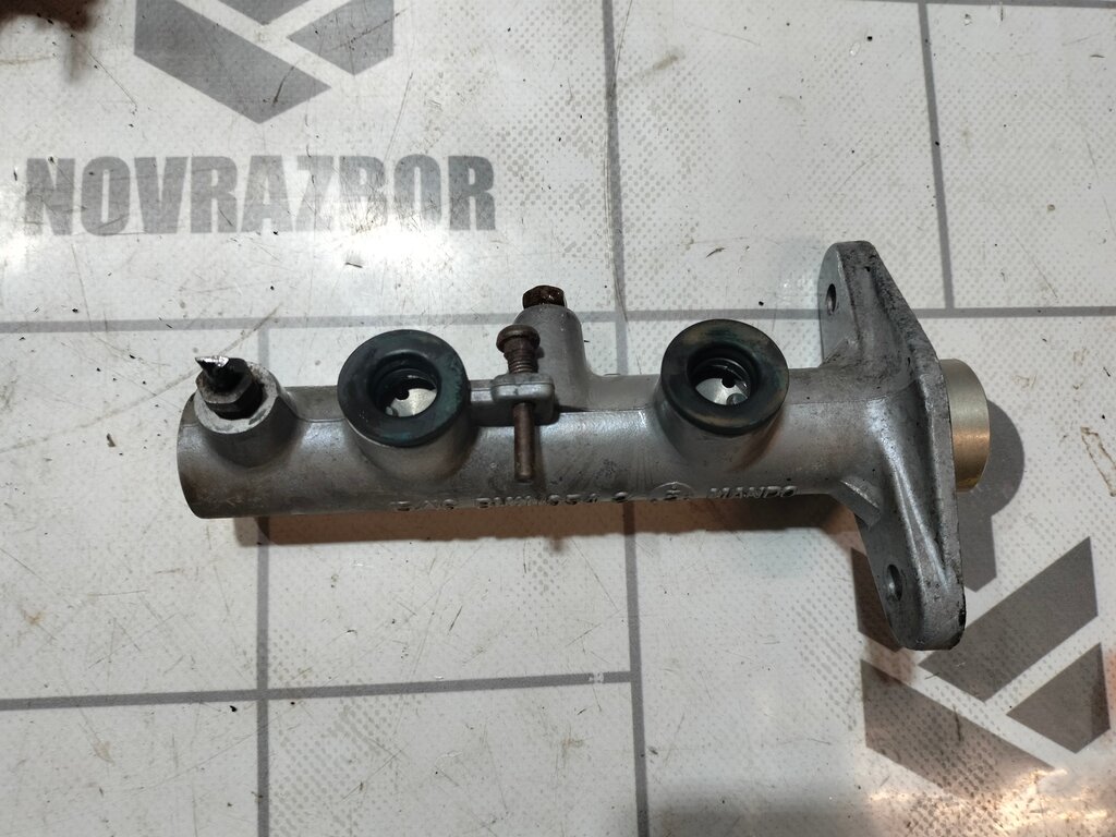 Цилиндр тормозной главный Hyundai Elantra 3 00-05