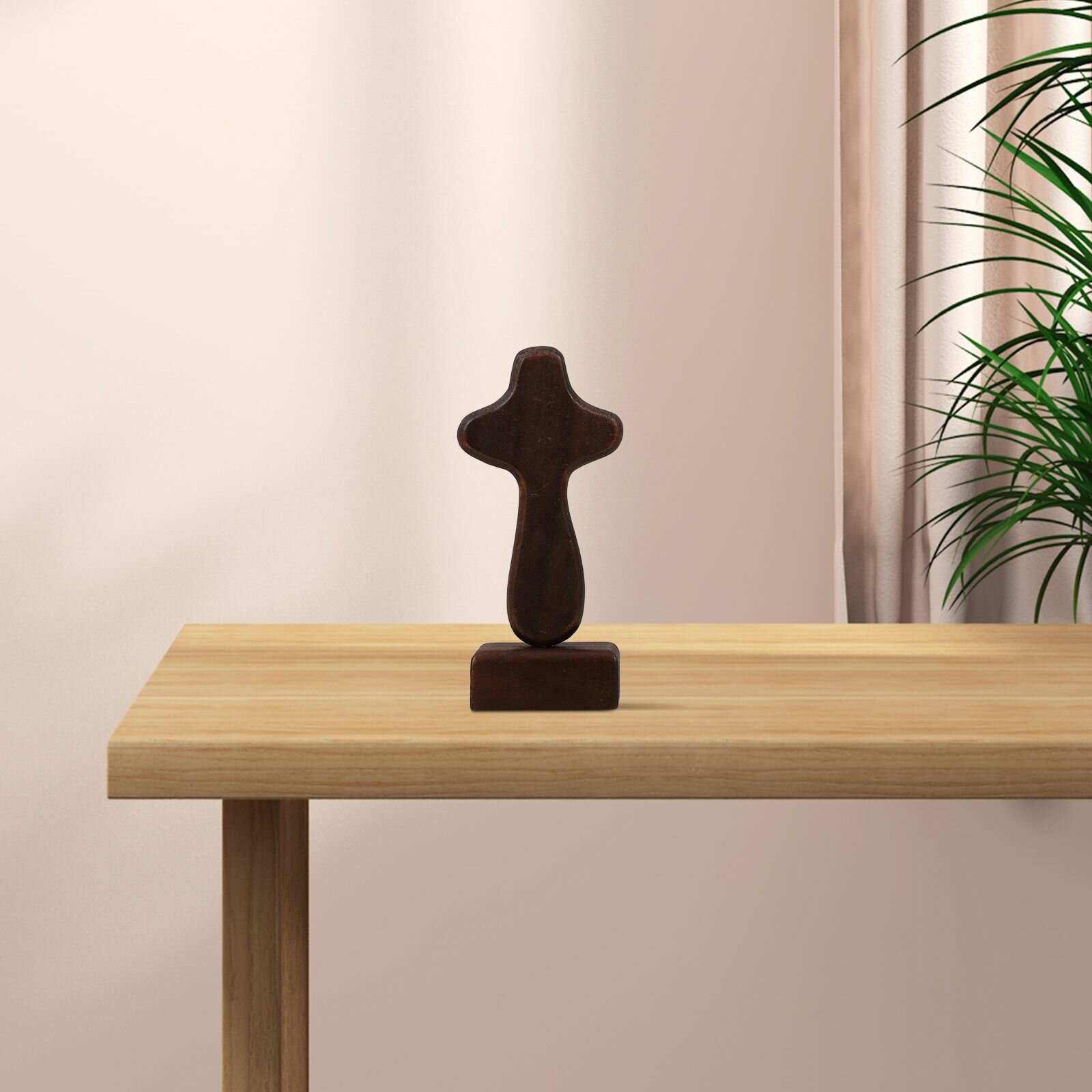 Деревянный крест из сосны с магнитной подставкой для игры и декора