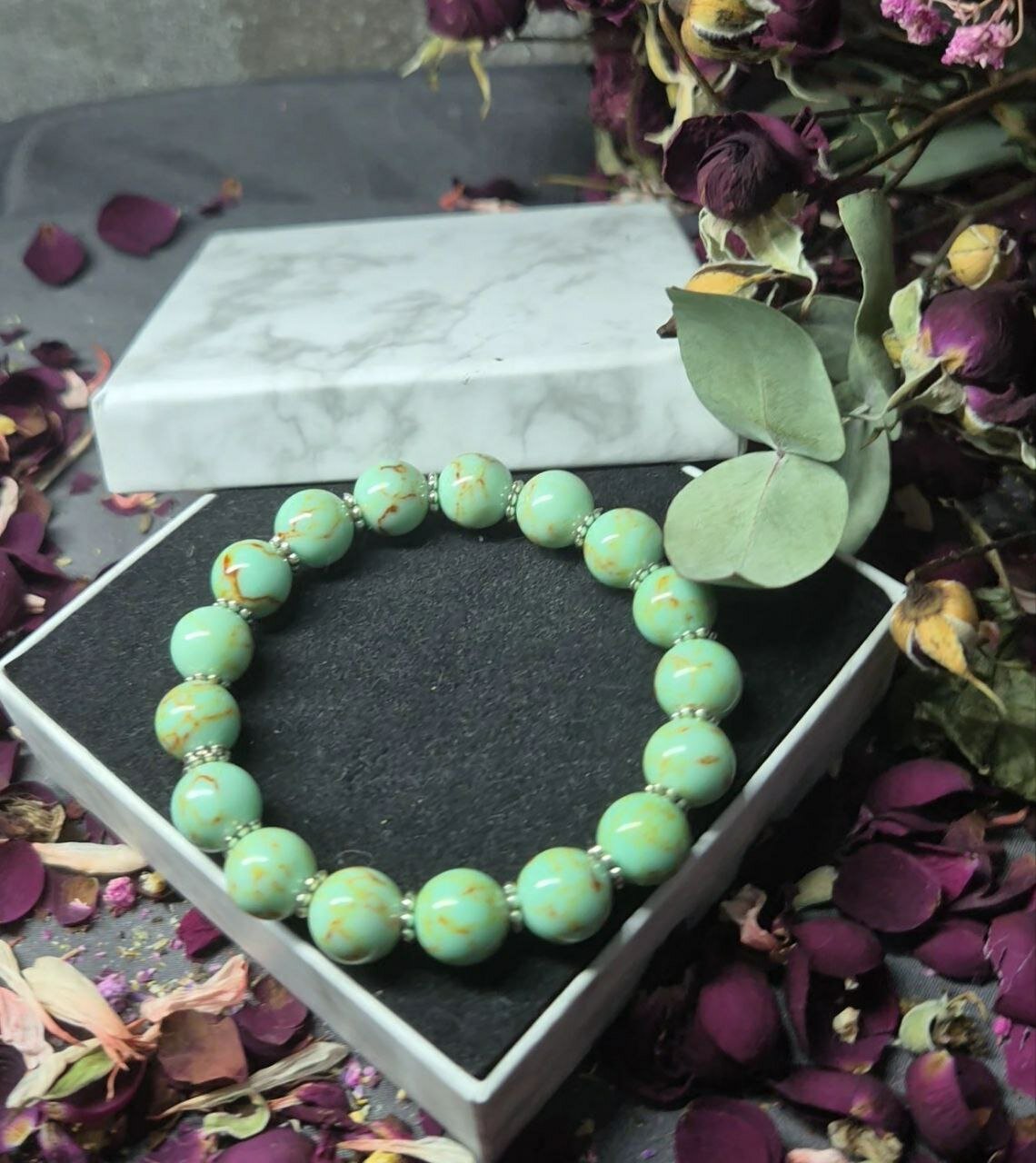 Плетеный браслет