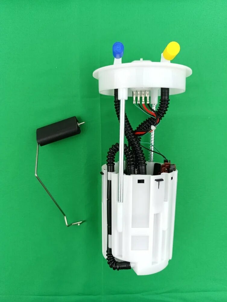 Насос топливный, арт. T11-1106610DA, 1 шт.