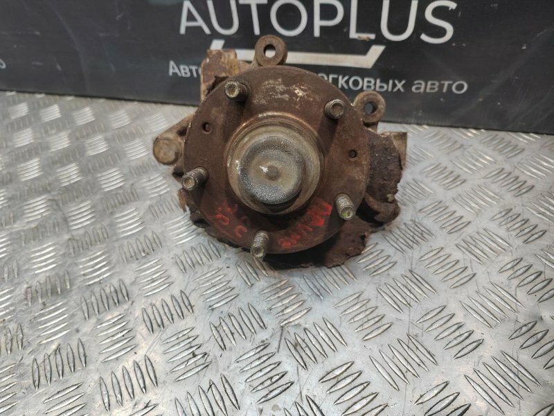Кулак со ступицей Правый Задний Mazda Premacy 2002 (2.0 FS) Б/У с пробегом Арт. 7740