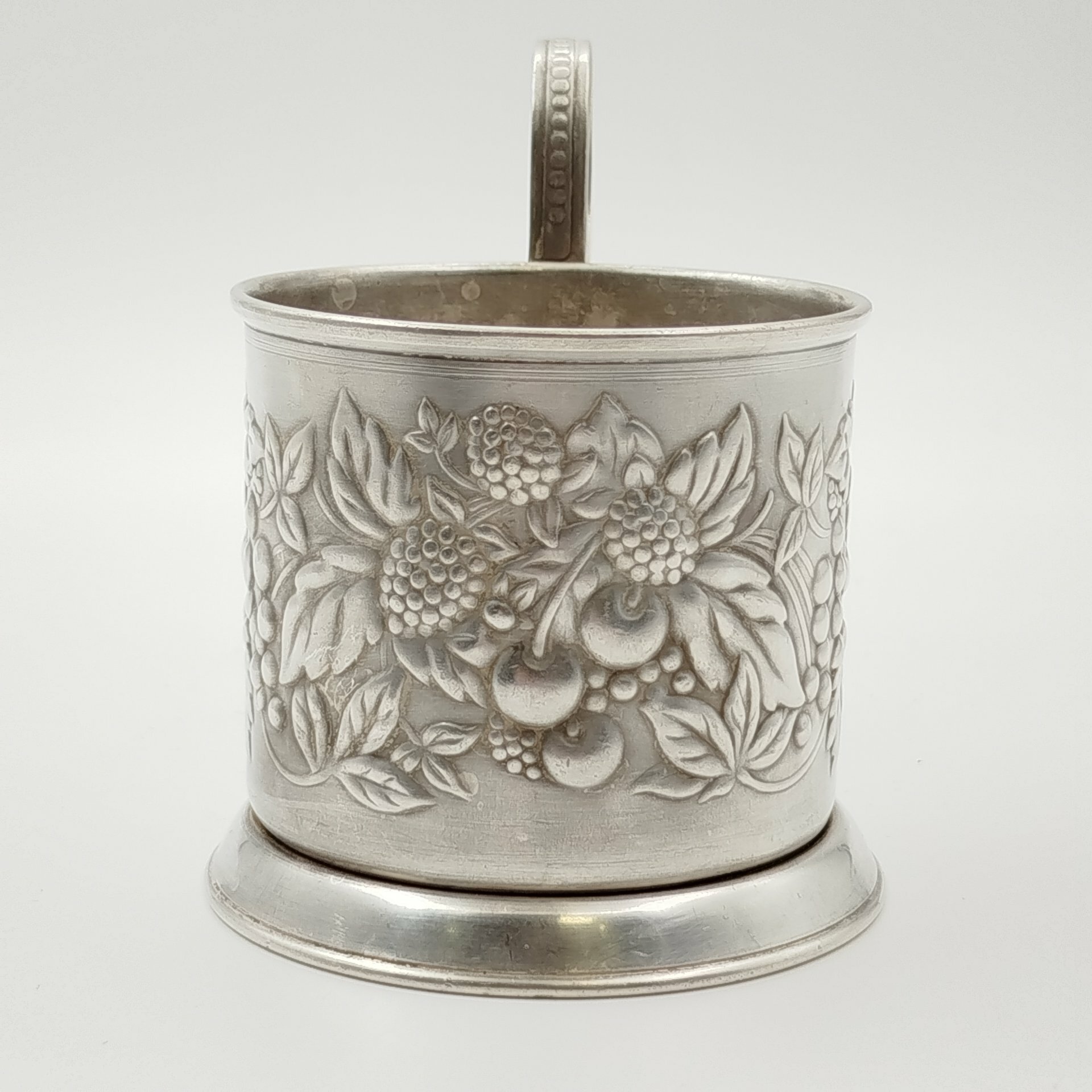 Подстаканник «Ягоды», мельхиор (медь-никель)