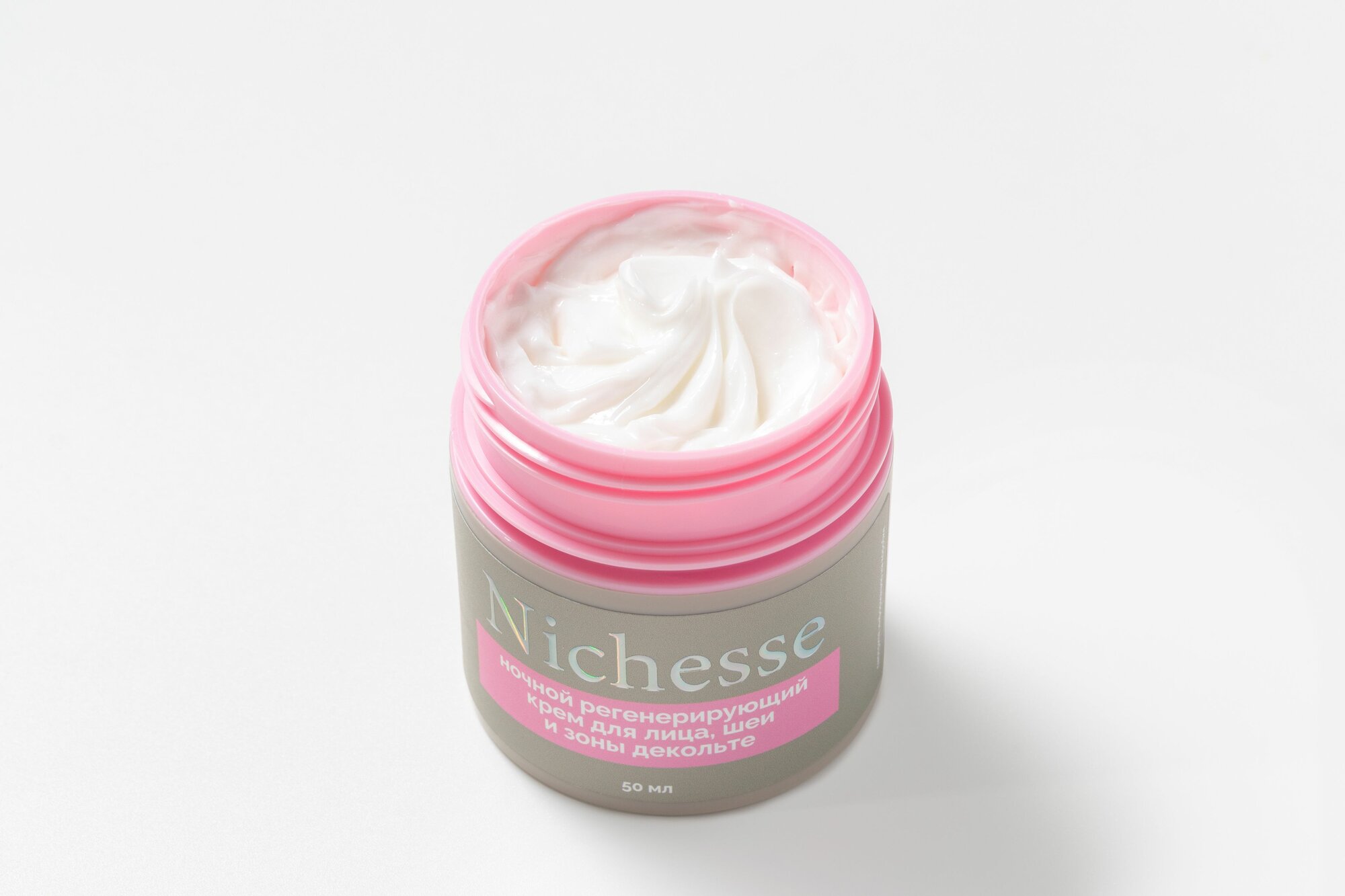 Ночной регенерирующий крем для лица, шеи и зоны декольте с муцином улитки, 50 мл Nichesse