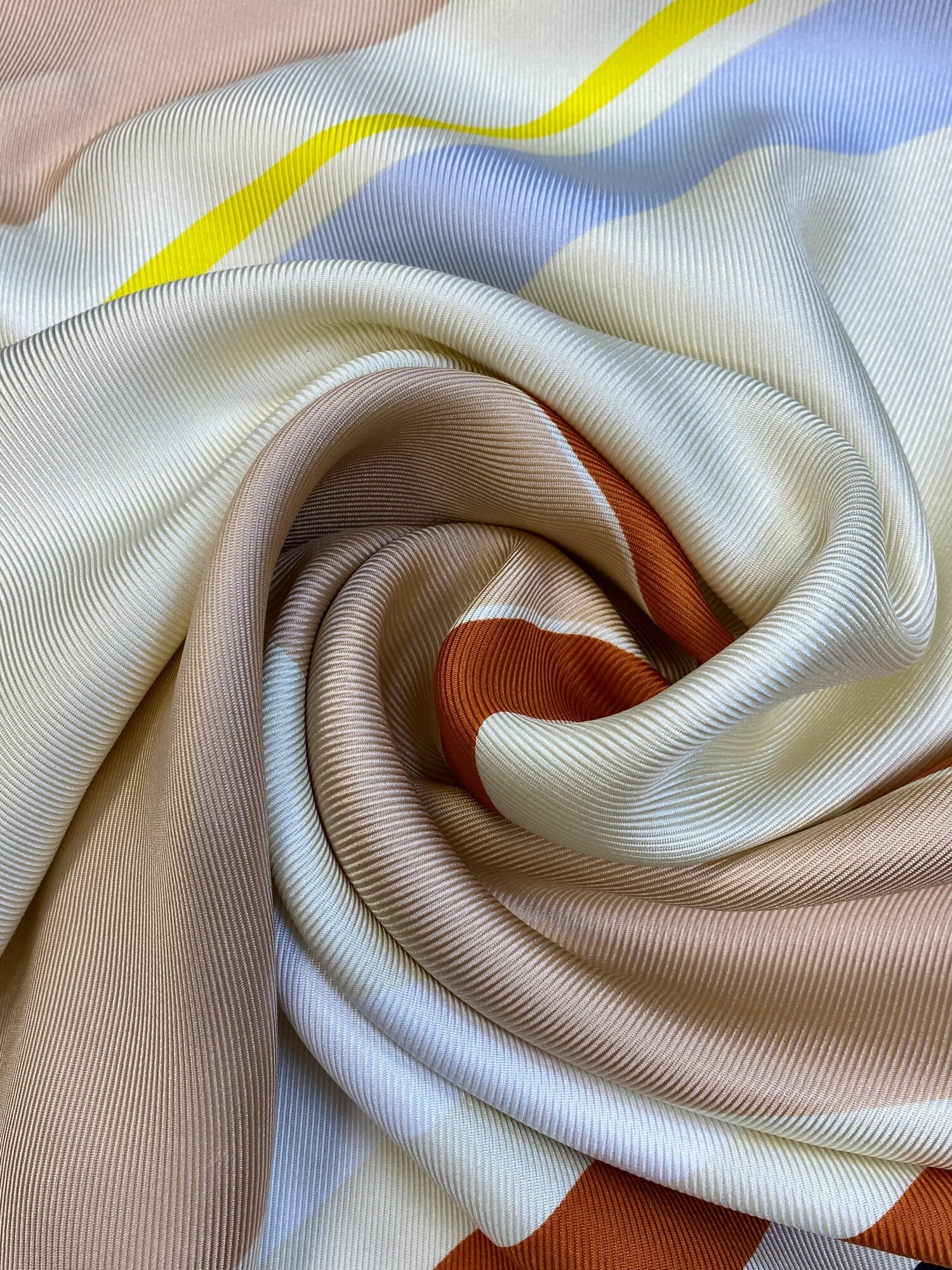 Ткань натуральный шелк 100% (Италия) ш-135см цена за 1м