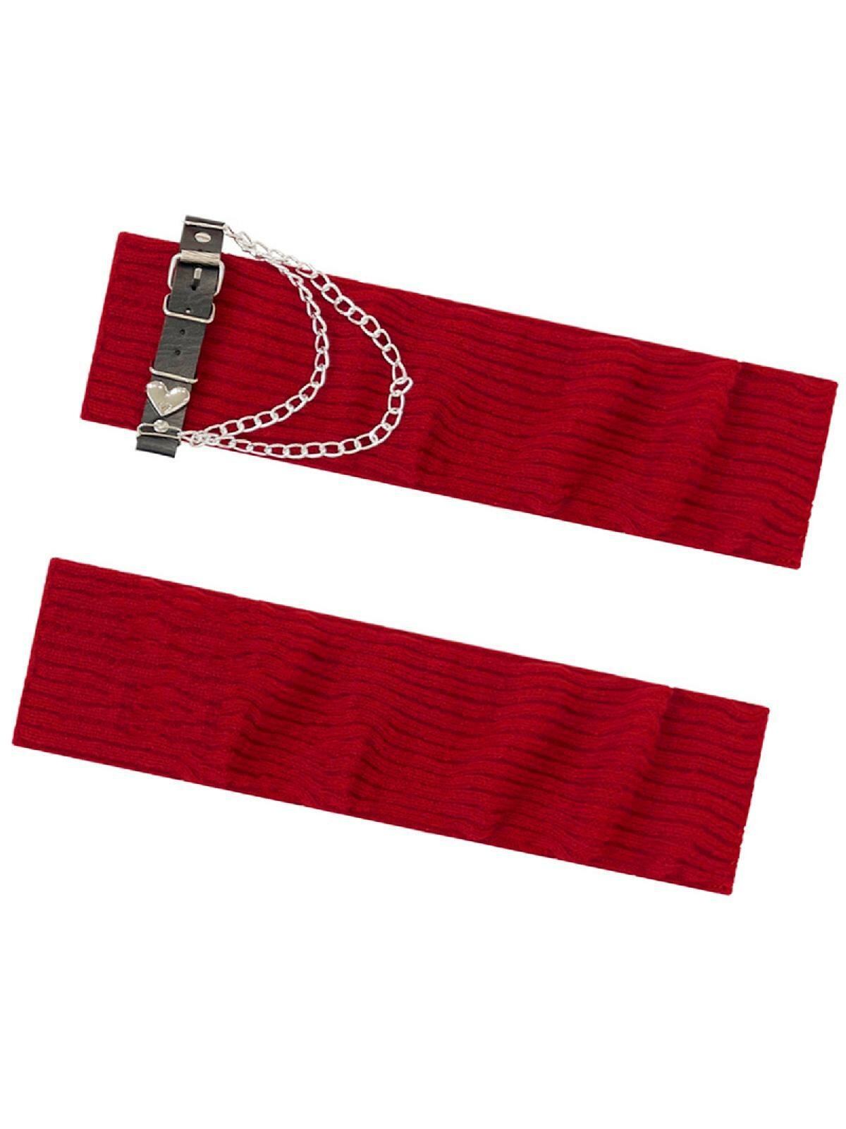 Вязаные гетры с кожаным ремнём и сердечками, красный