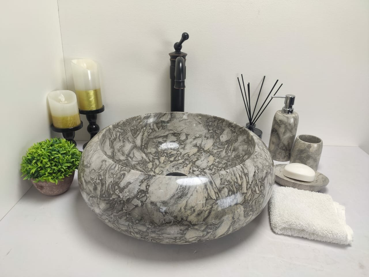 Раковина INDO-MARKET из натурального мрамора круглая 45х45х15 002370