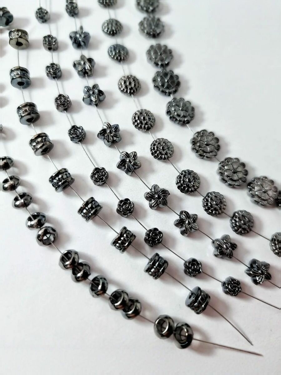 Черные металлические бусины 3-9мм. 70шт.