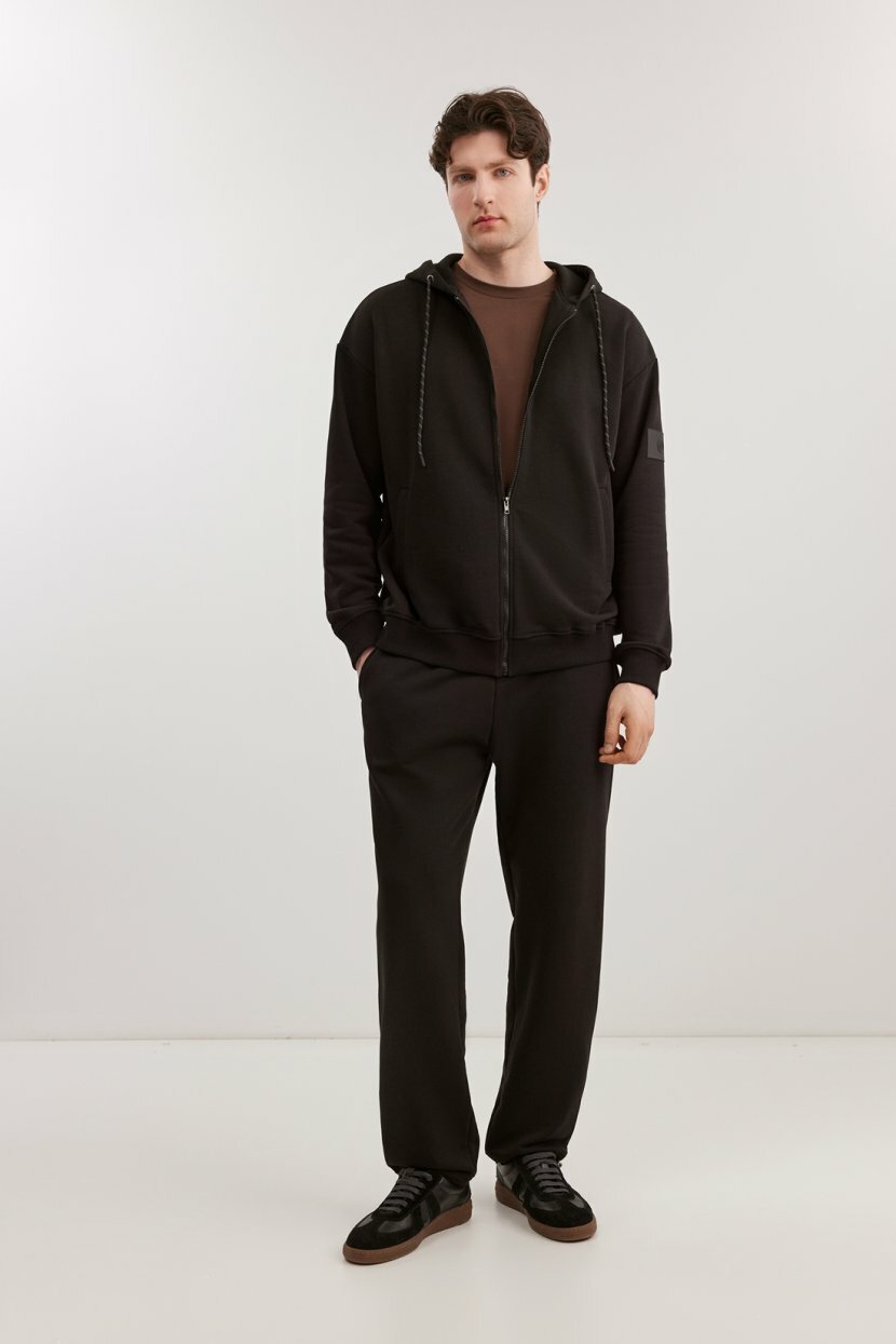 Брюки джоггеры