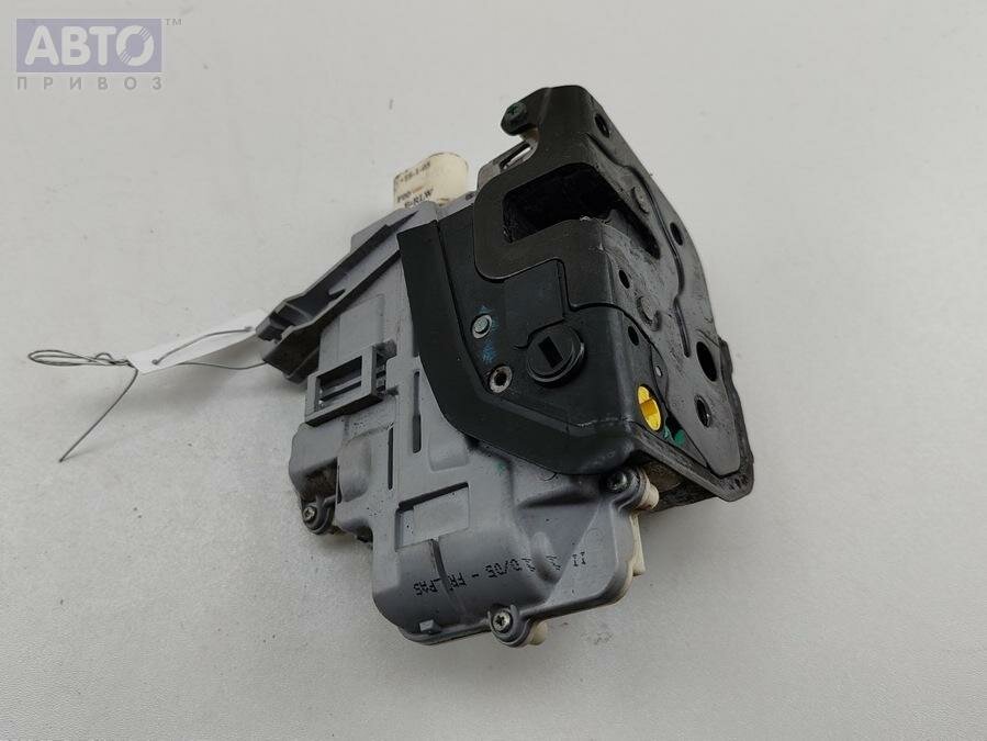 Замок двери задней левой Audi A6 C6 (2004-2011)
