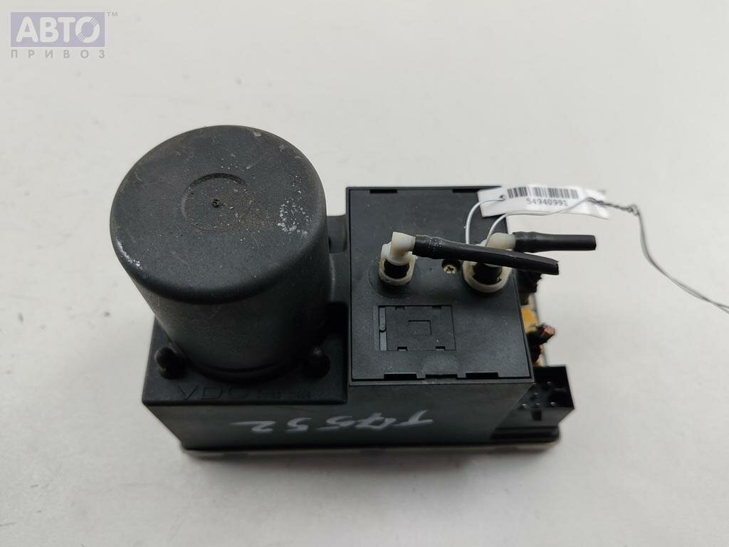 Компрессор центрального замка Audi A4 B5 (1994-2001)