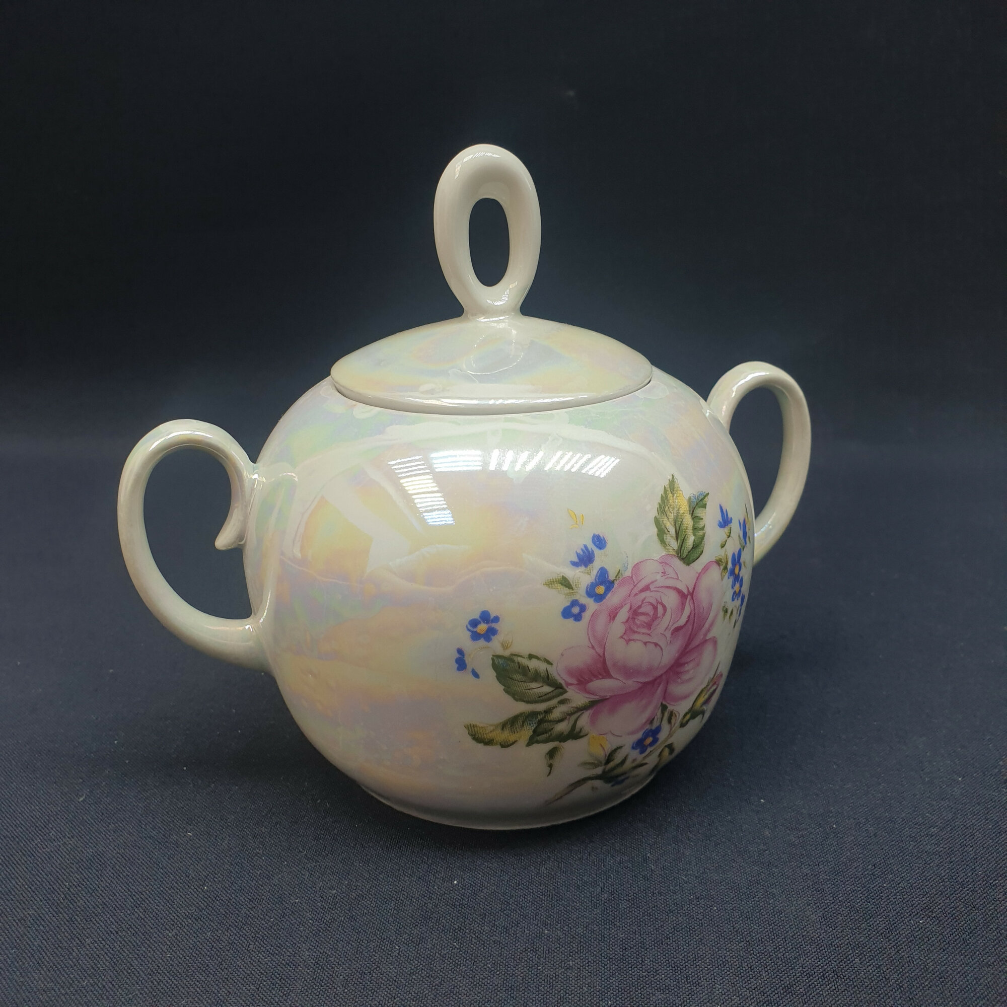 Винтажная сахарница Полтава, фарфор 0.5 л, СССР
