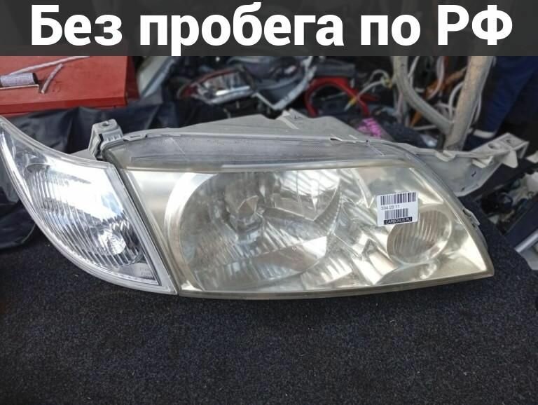 Фара Право с пробегом Mazda Premacy CP8W