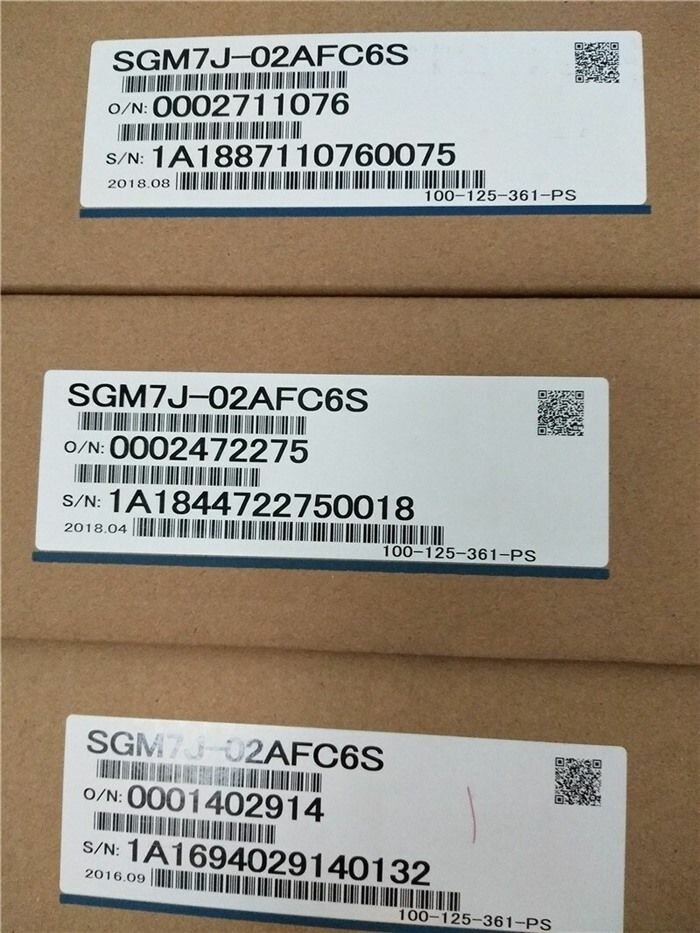 Модуль YASKAWA SGM7J-02AFC6S SERVO MOTOR SGM7J02AFC6S