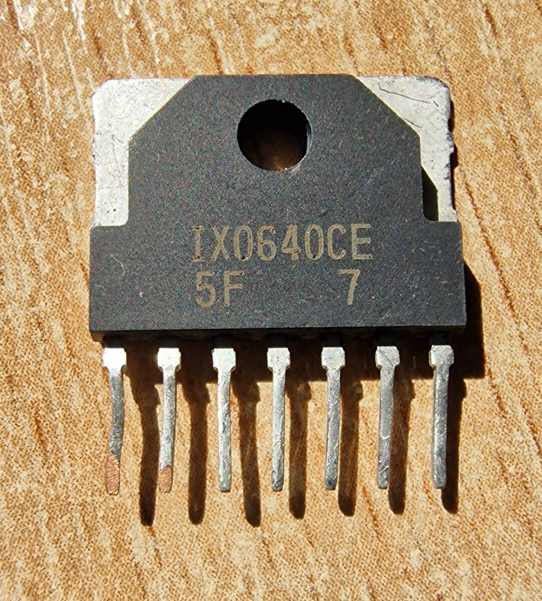 Микросхема IX0640CE