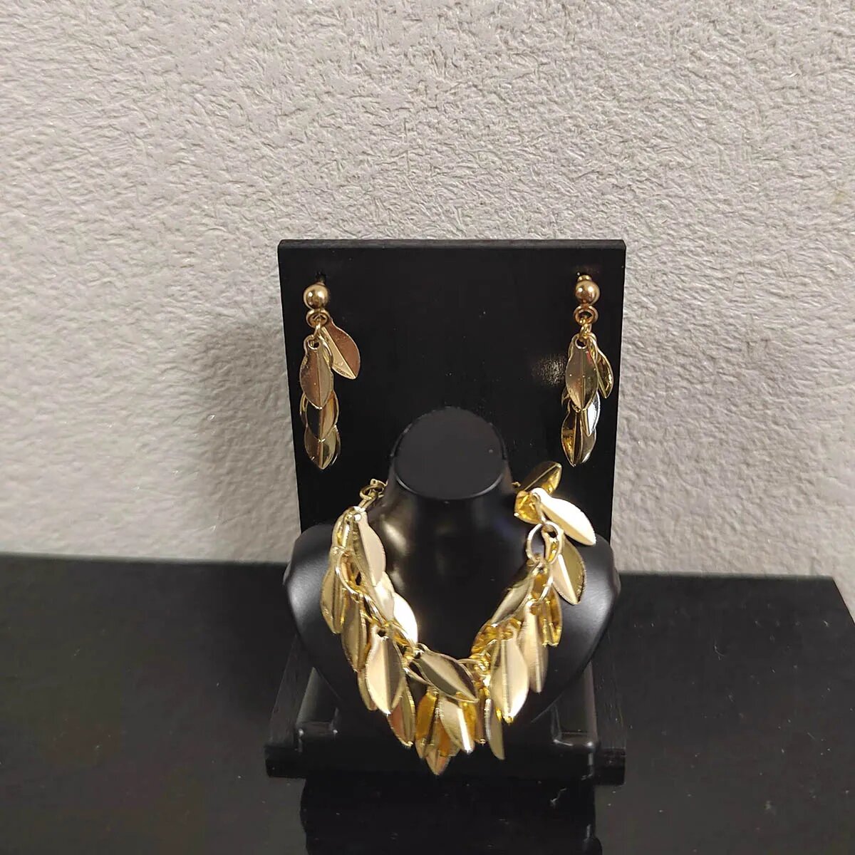 Металлические серьги и ожерелье 1/6 для кукол Earring Necklace A