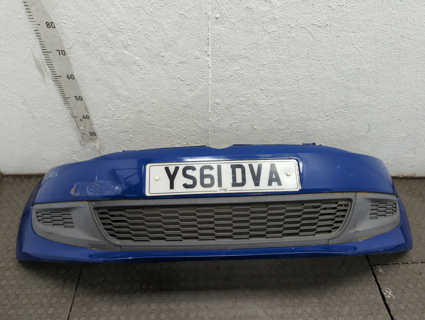 Бампер передний Volkswagen Polo Б/У