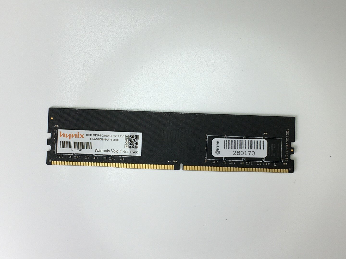 Оперативная память DIMM DDR4 8Gb 2400Mhz PC-19200 Hynix H5AN8G8NAFR-UHC