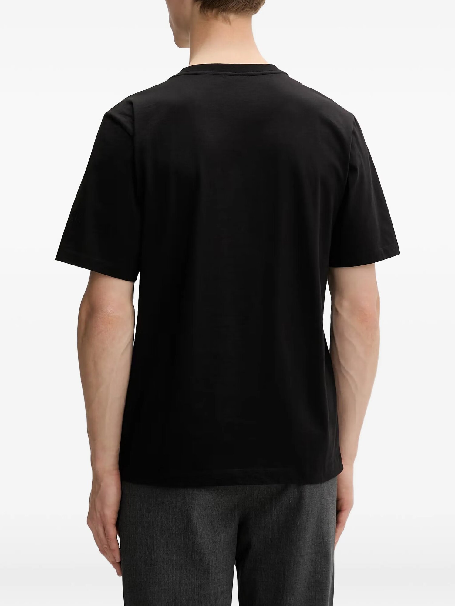 Футболка Filling Pieces Gowtu logo-patch crew-neck T-shirt, размер 46, черный — фото 1