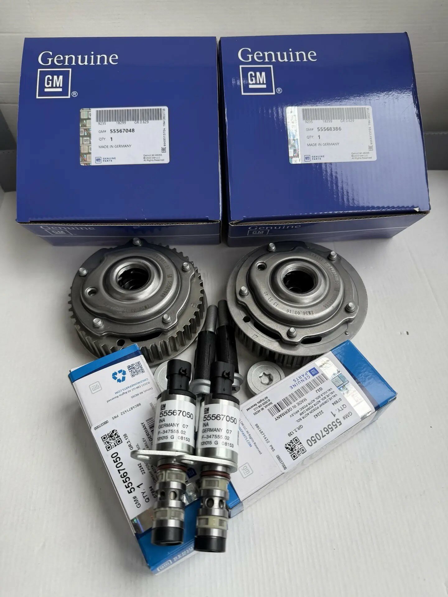 Комплект замены Фазорегуляторов и клапанов 55568386+ 55567048 + 050 2шт OPEL GM Z16, Z18, F14D4 Astra H, Zafira B, Zafira C, Vectra C, Chevrolet Cruze 1.8