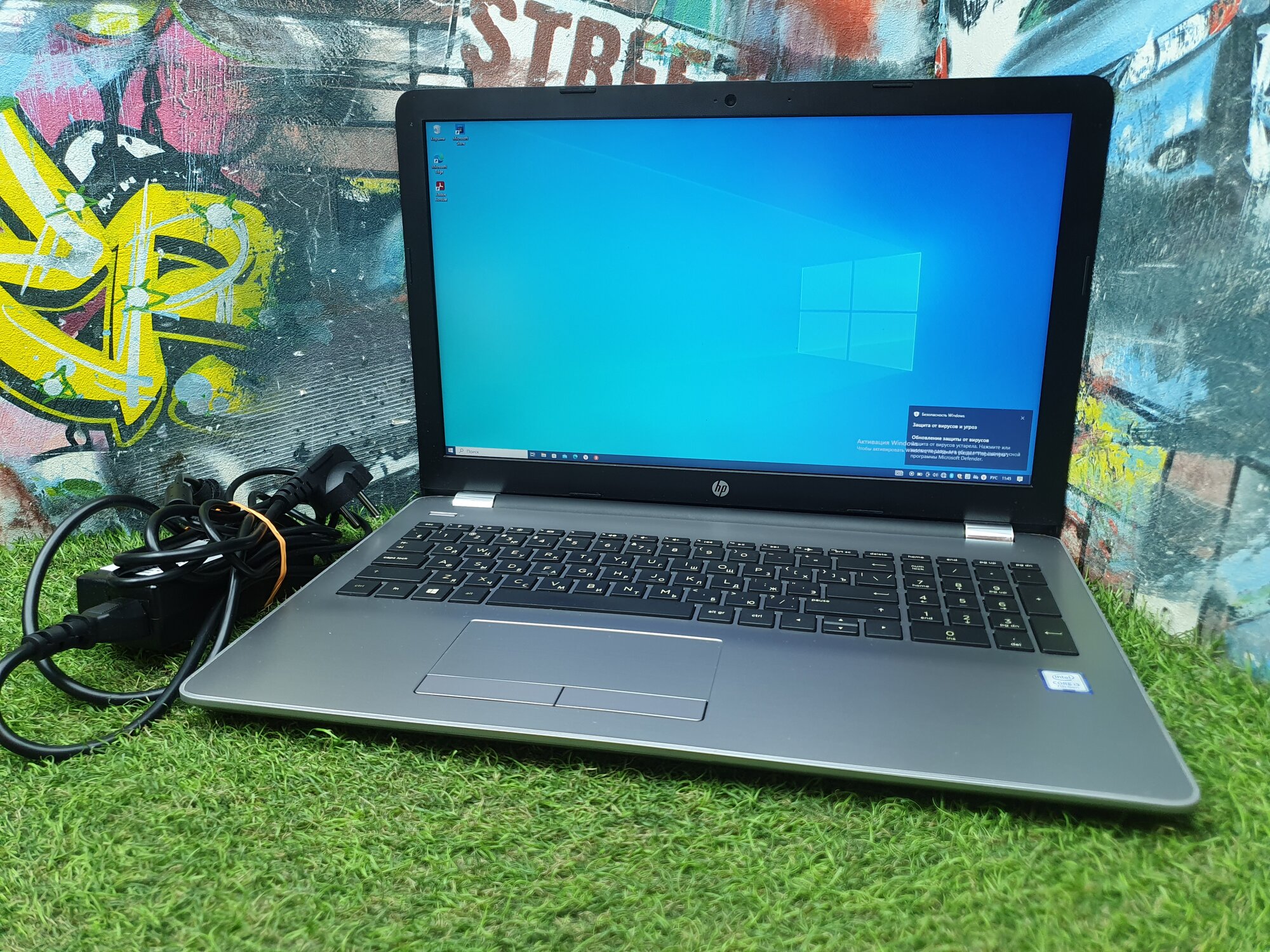 Ноутбук HP i3-7/12Gb/FHD/250 G6