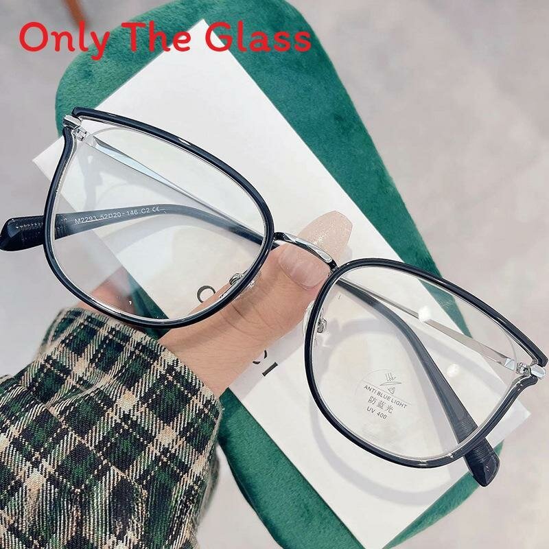 Small face flat glasses with blue light protection and pc frame for daily comfort brand unknown black silver