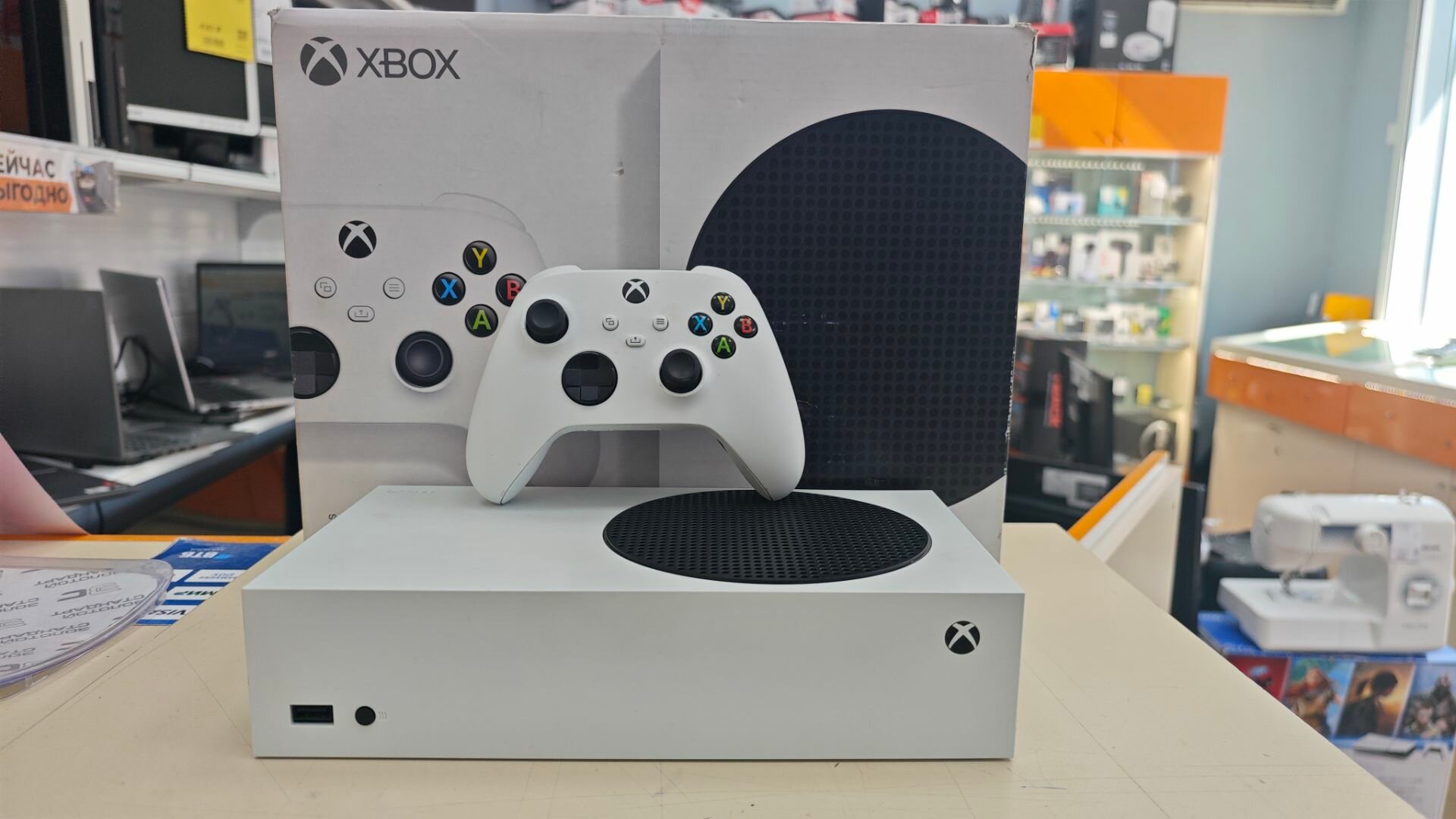 Игровая приставка Microsoft XBox Series S, 512GB, SSD, White, б/у