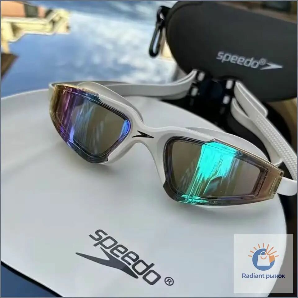 Качественный эксклюзивный аксессуар для плавания Speedo