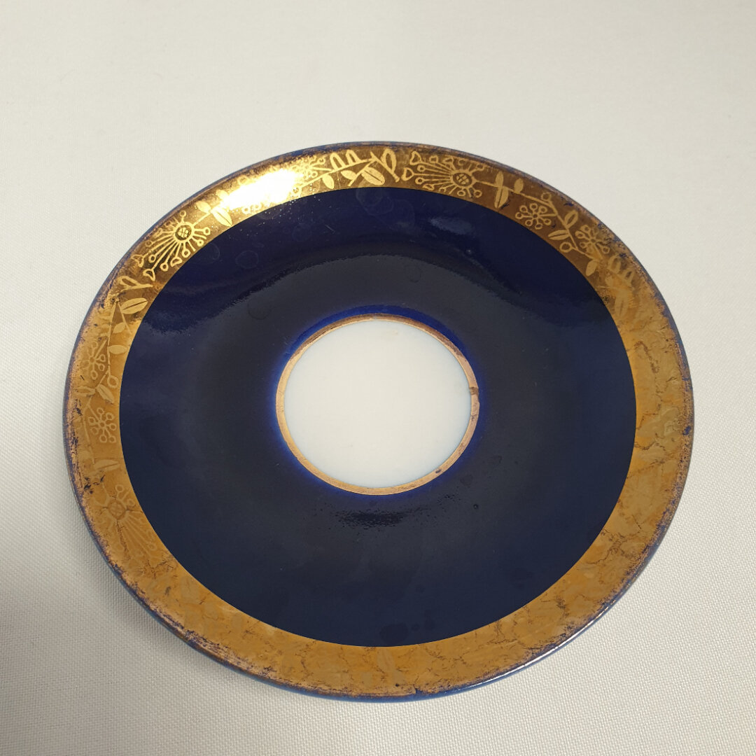 Чайное блюдце ЛФЗ, фарфор кобальт позолота 13.5 см. Винтаж, СССР.