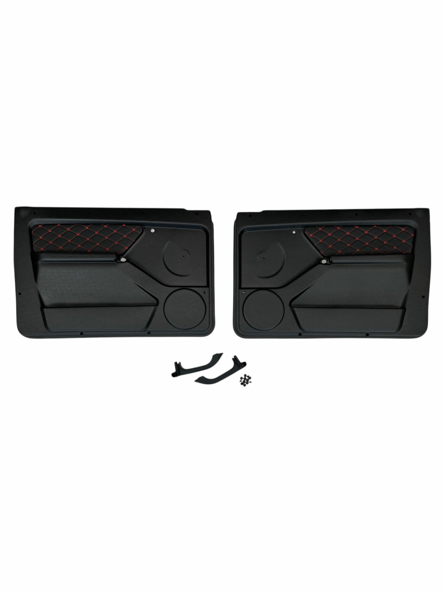 Карты передних дверей Нива ВАЗ 21213 - 214 в сборе с ручками и вставкой из ткани красные, комплект 2 шт