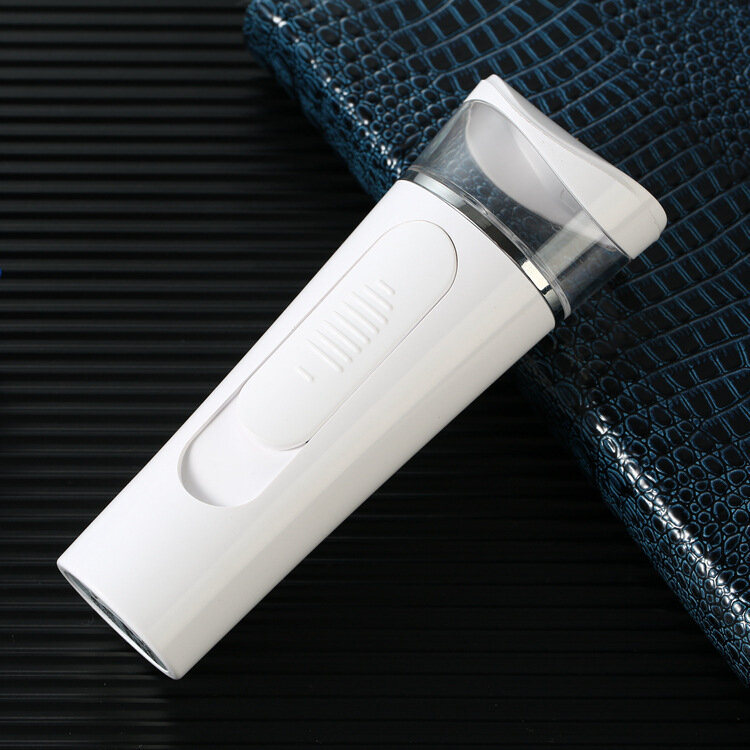 Портативный перезаряжаемый паровой аппарат для лица с большим резервуаром для воды, мини-косметическое устройство, которое может распылять молочко, нано-распылитель для увлажнения.