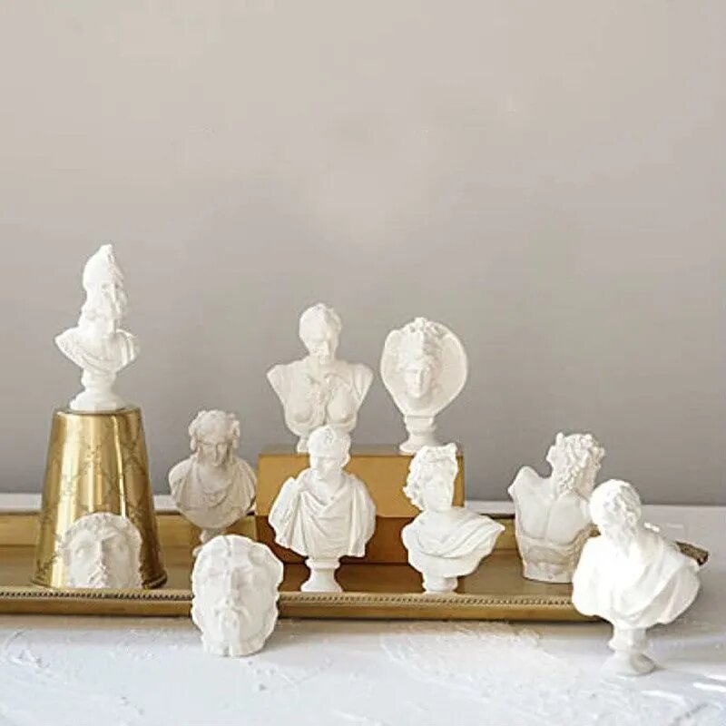 Статуи персонажей из гипса, набор из 10 статуэток бюстов в белом цвете, высота 18 см