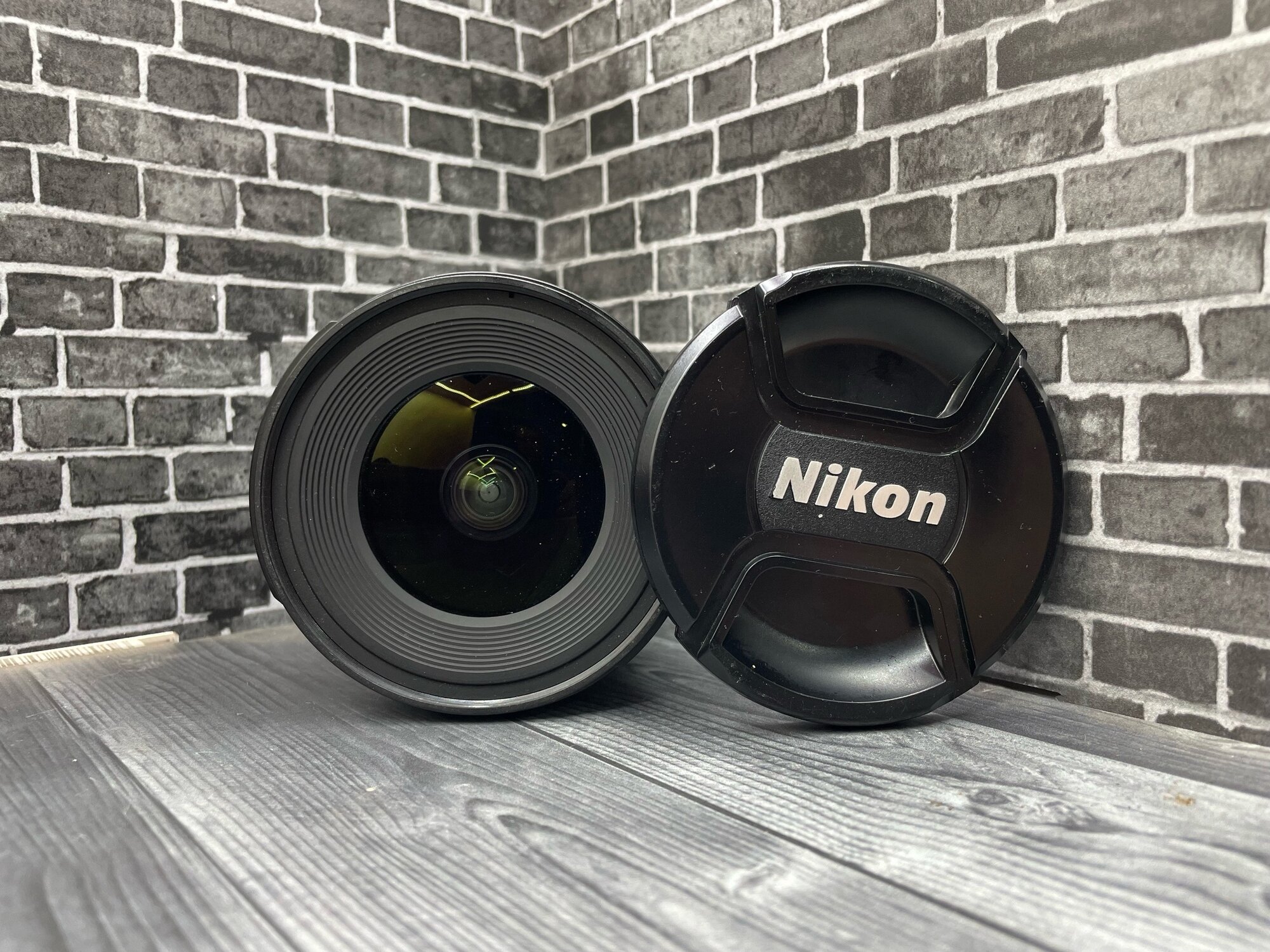 Объектив Nikon 10-24mm f/3.5-4.5G ED AF-S DX Nikkor