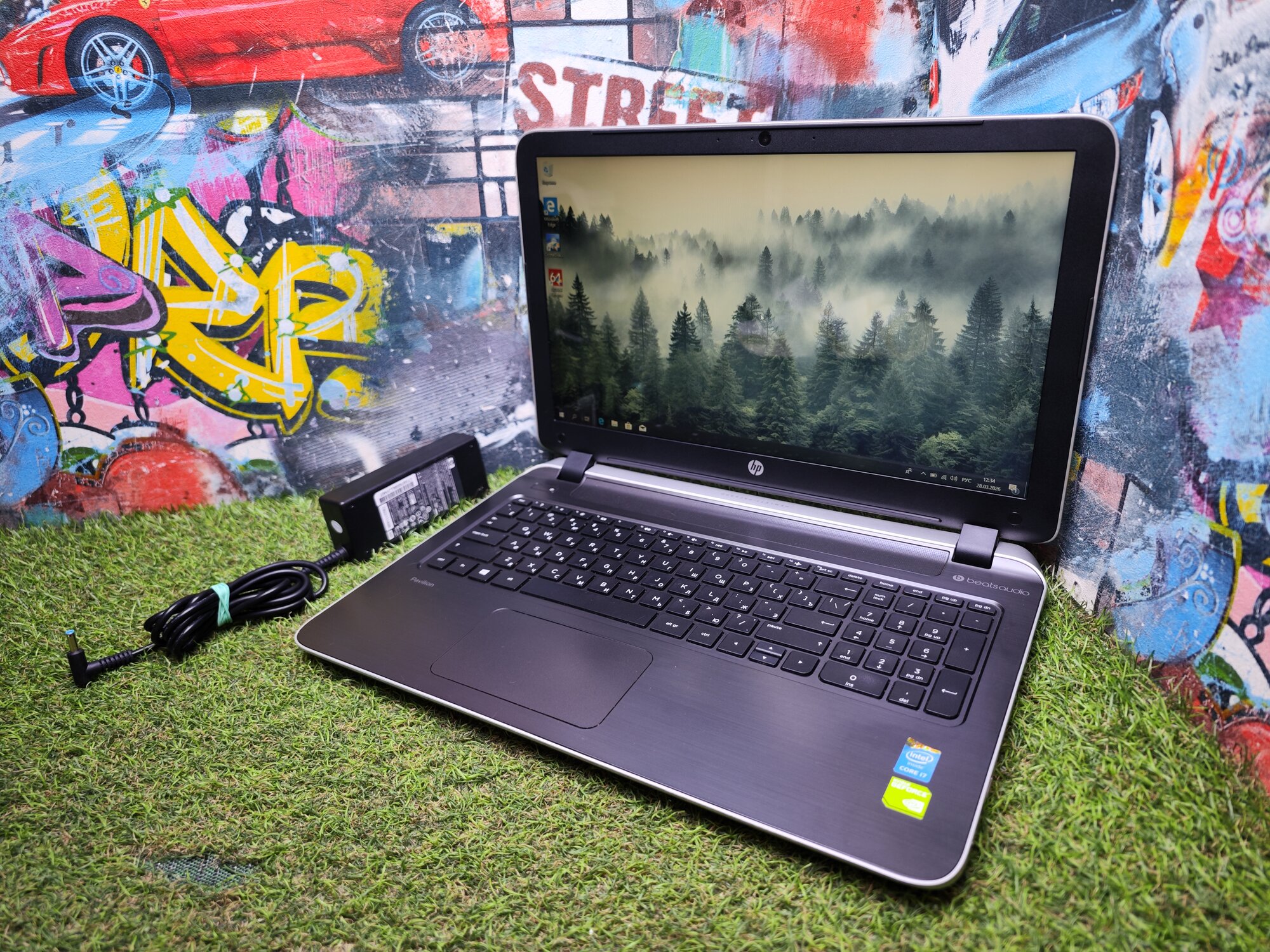 HP Pavilion i7-4/8gb/640gb/Gt840M/HD/15-p157nr