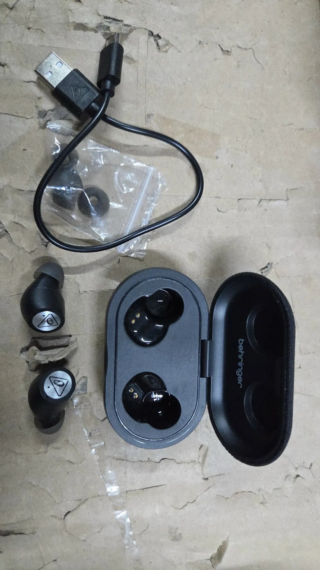 Наушники Behringer TRUE BUDS — фото 1
