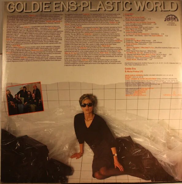 Goldie Ens - Plastic World EX- — фото 1