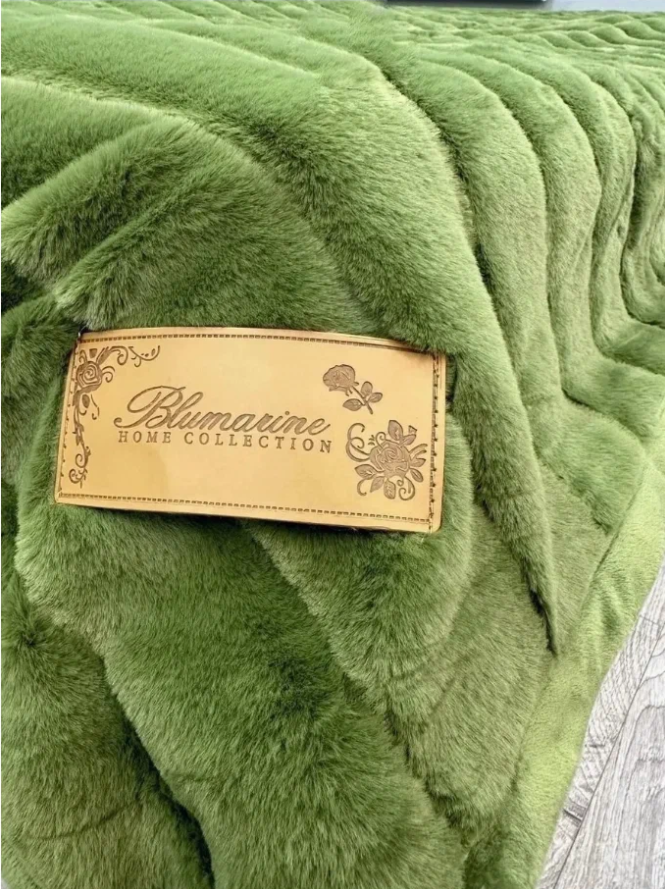 Плед-покрывало Blumarine "Кролик" мягкий на кровать, зеленый
