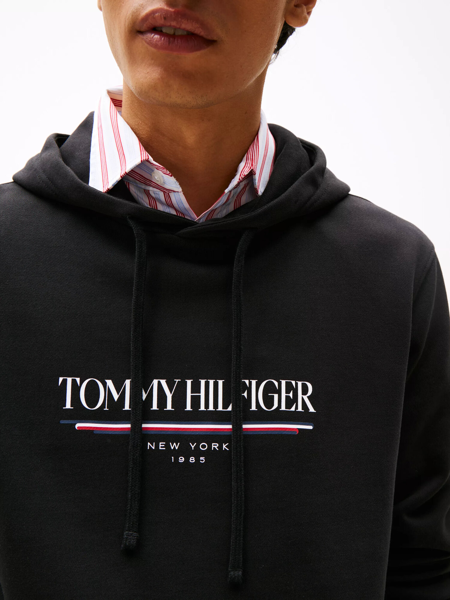 Худи TOMMY HILFIGER, размер L, , черный — фото 1