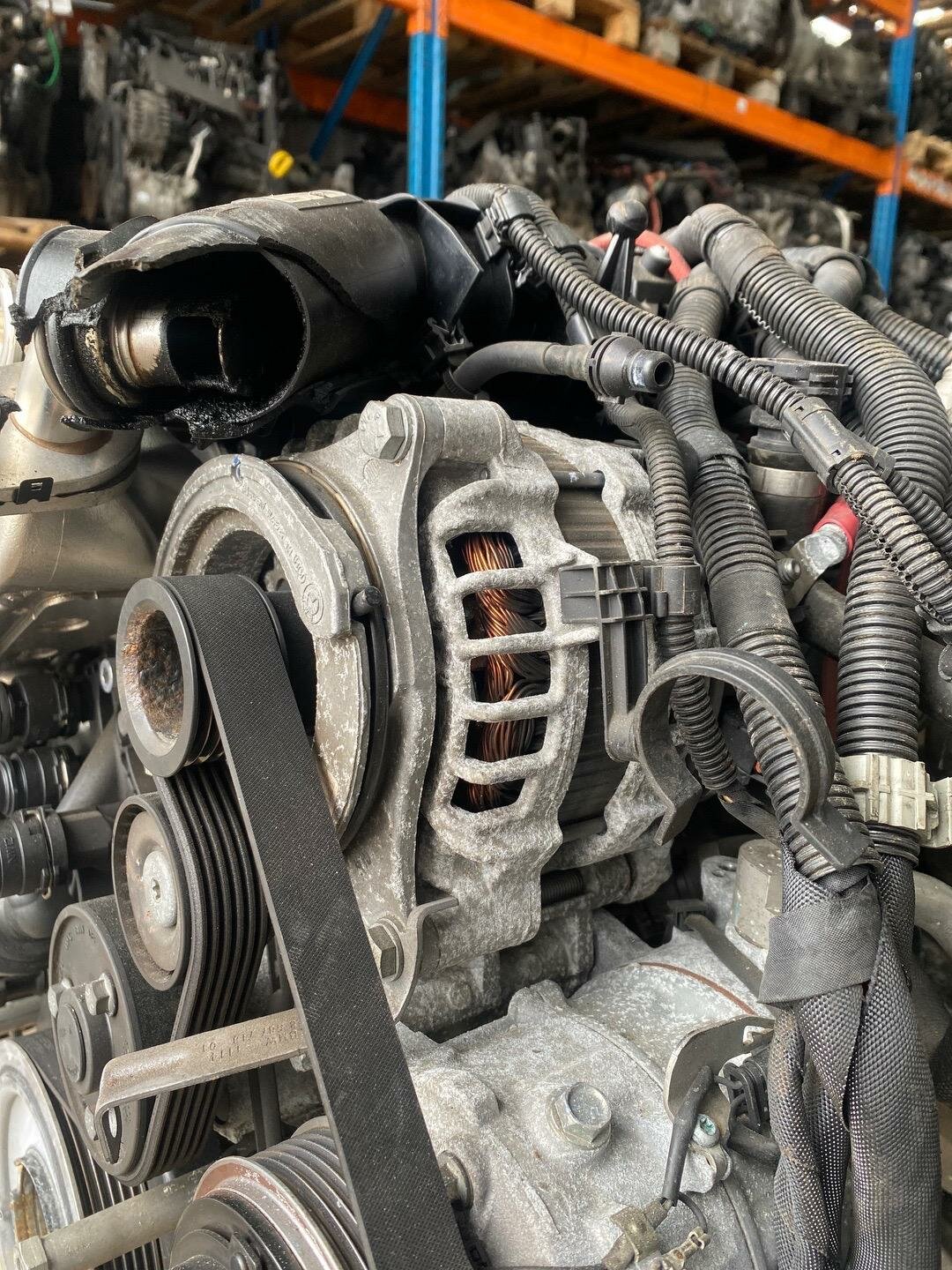 Генератор для BMW 7 G11/G12 3.0 OEM 12318571358