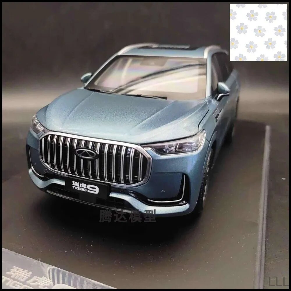 Модель автомобиля Chery Jaecoo J8 1: 18 из металлических сплавов
