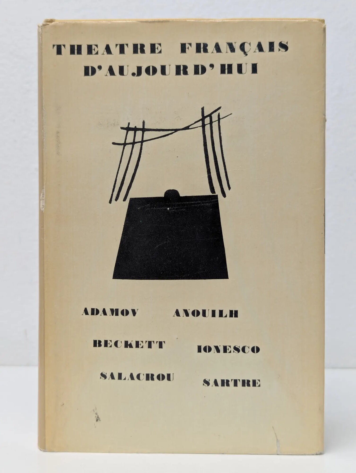 Theatre Francais d aujourd hui. En 2 volumes. Volume 1 Ануй Жан, Сартр Жан-Поль, Салакру Арман, Беккет Сэмюэл 1969