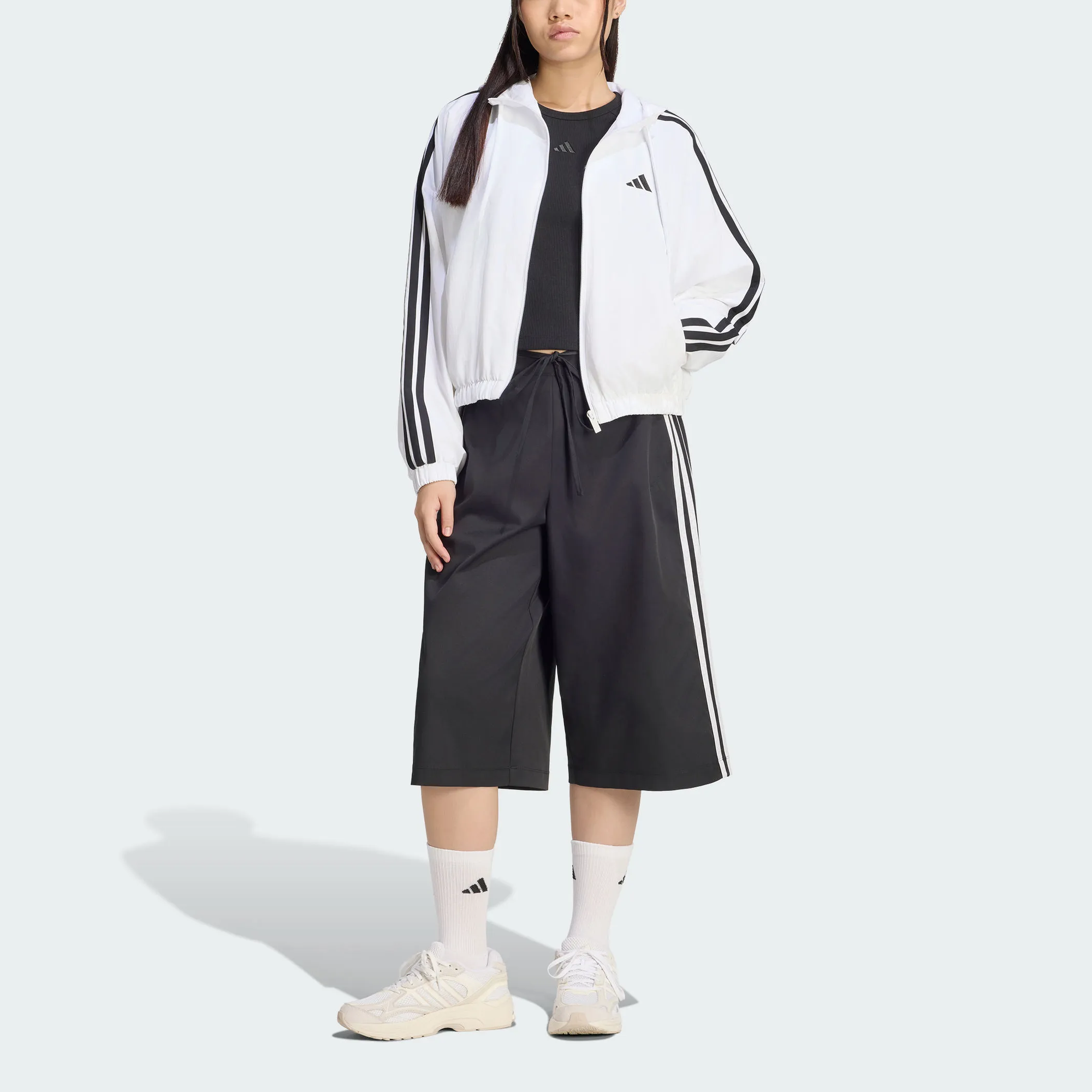 Шорты спортивные