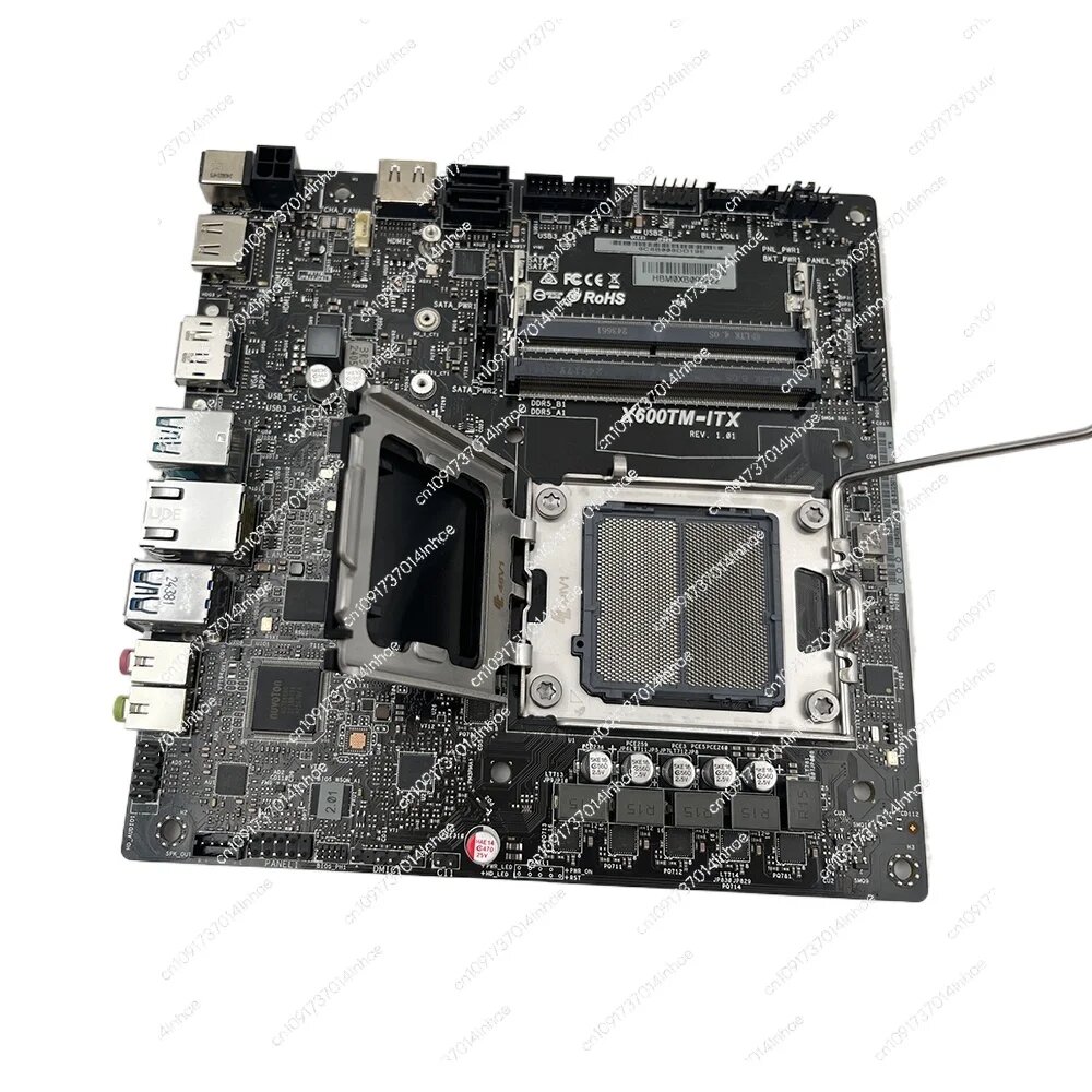 Материнская плата AMD X600TM-ITX 8-го поколения