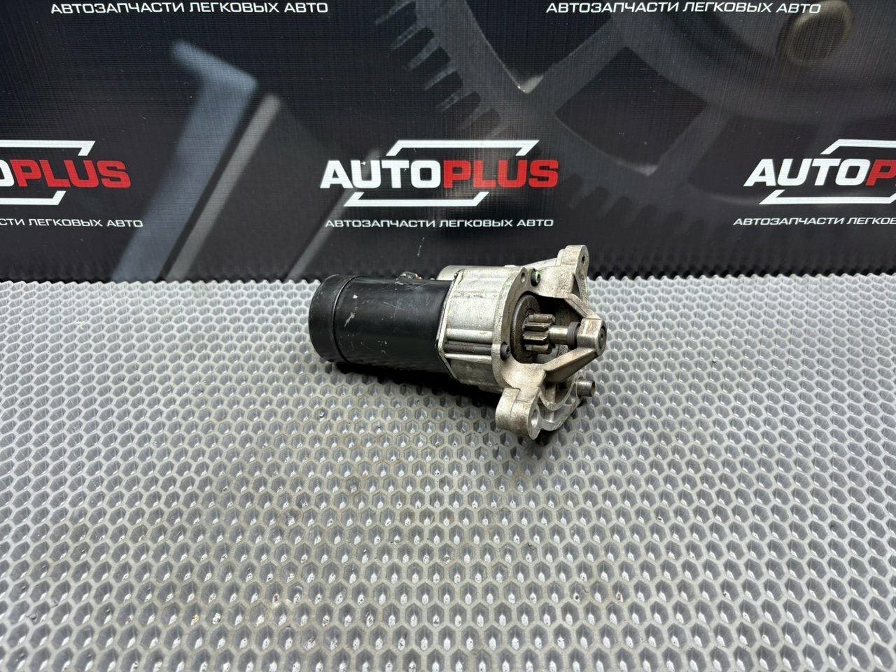 Стартер Peugeot 206 2001 (1.4 KFW) Б/У с пробегом Арт. 9658308780