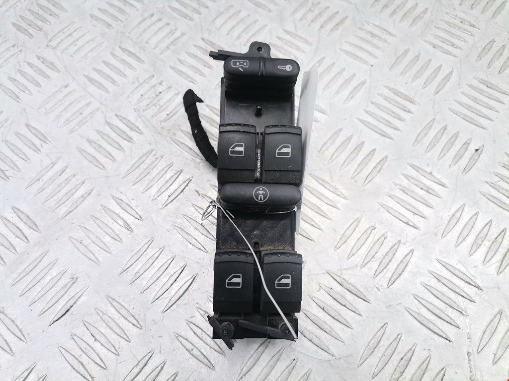 Блок управления стеклоподъемниками / 1774417 1J4959857B 1J4959857D для Seat Toledo 2 (с пробегом)