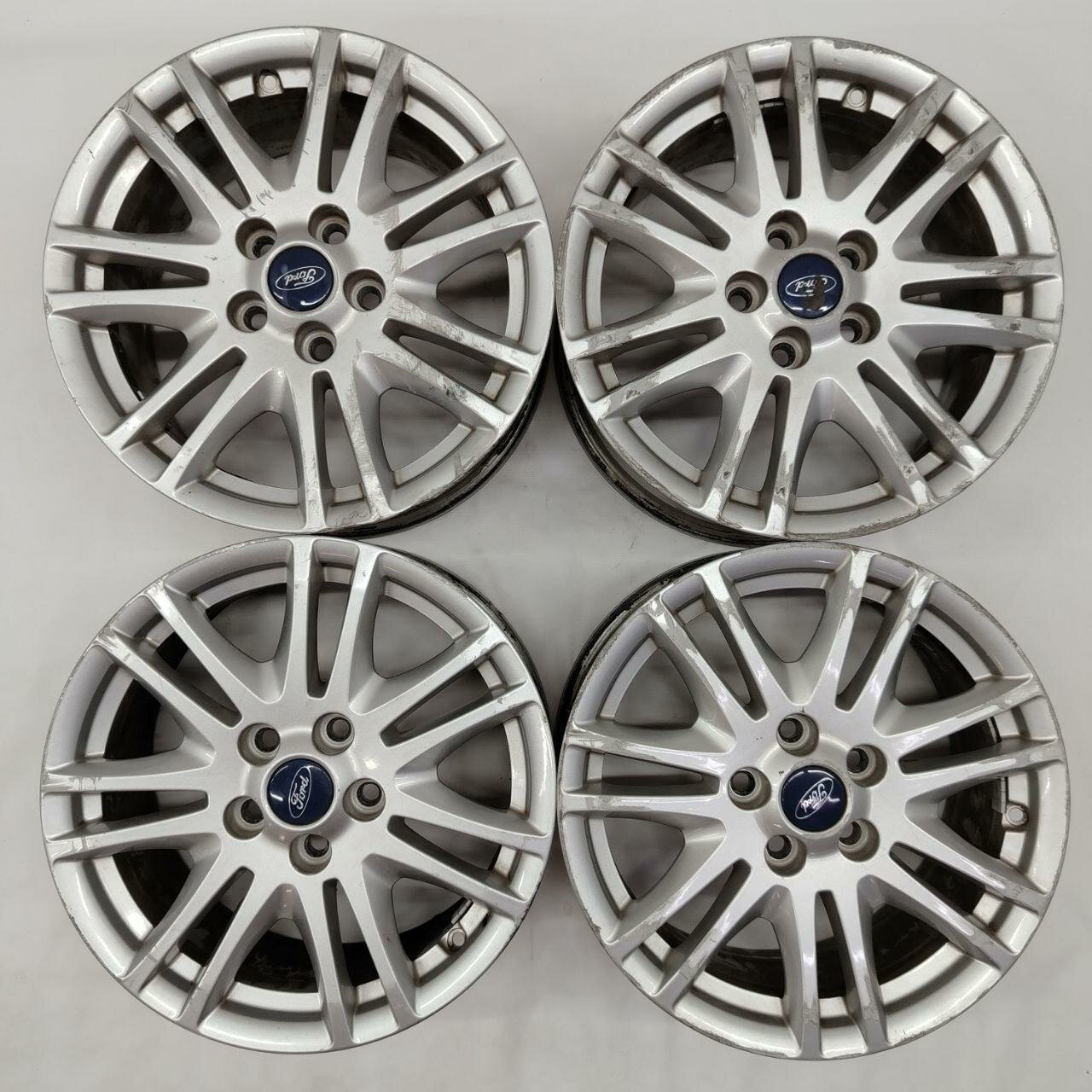 Комплект (4 шт) колесных дисков Ford 16x7 PCD 5x108 D63.3 ET50 (оригинал)